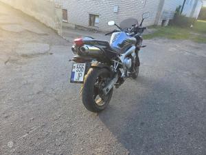 Yamaha FZ 600 2006 in Kaunas, with an engine capacity of 0.60 L and mileage of 56 thousand km for 2000 €, photo 6 on AUTOMOTO.COM.LV
