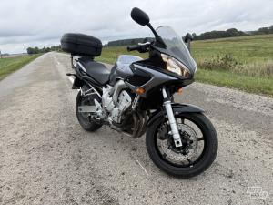 Yamaha FZ 600 2006 in Radviliskis, with an engine capacity of 0.00 L and mileage of 0 thousand km for 1500 €, photo 3 on AUTOMOTO.COM.LV