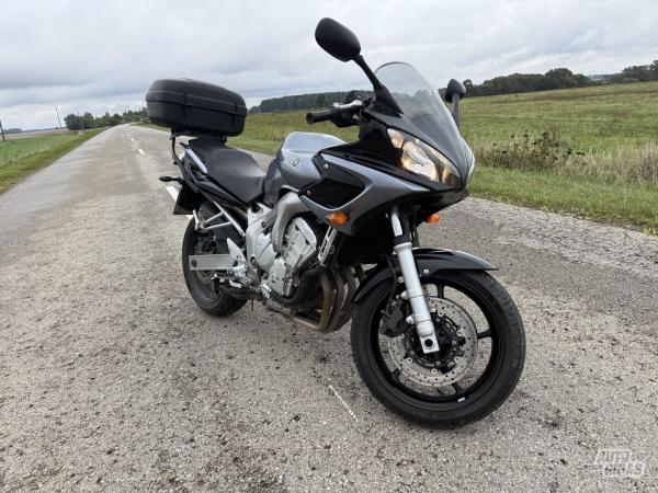 Yamaha FZ 600 2006 in Radviliskis on AUTOMOTO.COM.LV Yamaha FZ 600 2006 in Radviliskis, with an engine capacity of 0.00 L and mileage of 0 thousand km for 1500 €, photo 5 on AUTOMOTO.COM.LV