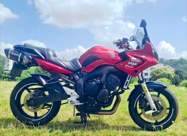 Red Yamaha FZ 600 2006 in Vilnius, with an engine capacity of 0.60 L and mileage of 0 thousand km for 2500 €, photo 5 on AUTOMOTO.COM.LV