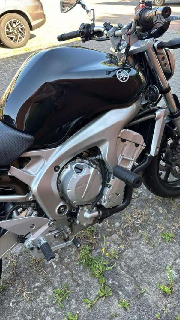Черный Ямаха FZ 6N 2004 в Клайпеда, объемом двигателя 0.60 л и пробегом 19 тыс. км за 2800 €, фото 10 на AUTOMOTO.COM.LV