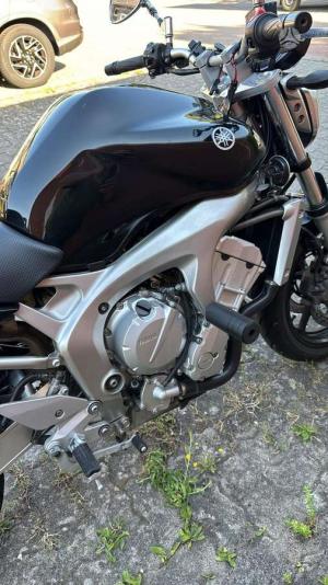 Черный Ямаха FZ 6N 2004 в Клайпеда, объемом двигателя 0.60 л и пробегом 19 тыс. км за 2800 €, фото 11 на AUTOMOTO.COM.LV