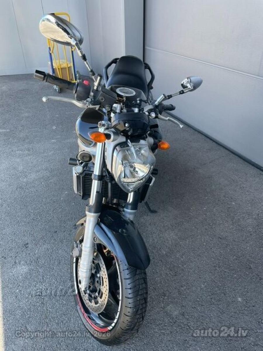 Черный Ямаха FZ 6N 2004 в Таллин, объемом двигателя 0.60 л и пробегом 38 тыс. км за 3000 €, фото 3 на AUTOMOTO.COM.LV
