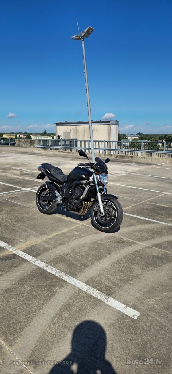 Черный Ямаха FZ 6N 2005 в Пярну, объемом двигателя 0.60 л и пробегом 44 тыс. км за 2700 €, фото 2 на AUTOMOTO.COM.LV