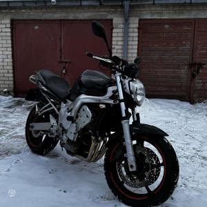 Black Yamaha FZ 6N 2006 in Kaunas, with an engine capacity of 0.60 L and mileage of 41 thousand km for 2999 €, photo  on AUTOMOTO.COM.LV