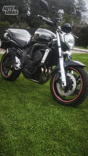 Melns Yamaha FZ 6N 2007 Marijampole, ar dzinēja tilpumu 0.60 L un nobraukumu 0 tūkst. km par 2700 €, foto 1 vietnē AUTOMOTO.COM.LV