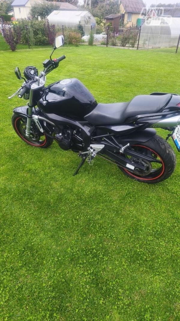 Melns Yamaha FZ 6N 2007 Marijampole, ar dzinēja tilpumu 0.60 L un nobraukumu 0 tūkst. km par 2700 €, foto 6 vietnē AUTOMOTO.COM.LV
