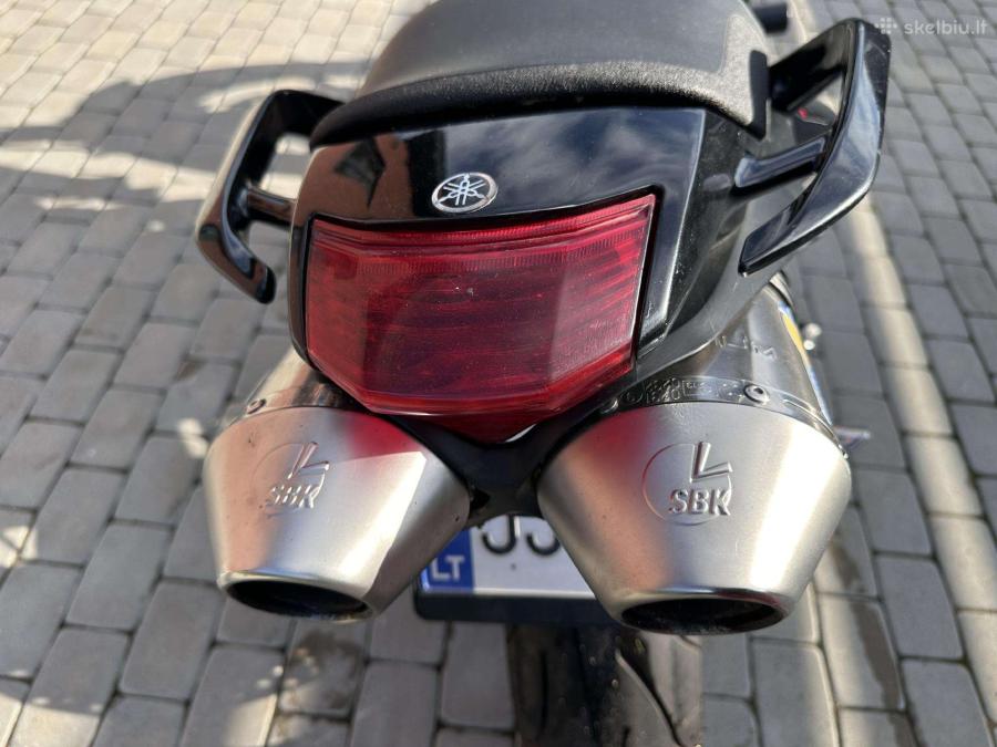 Melns Yamaha FZ 6N 2009 Kretinga, ar dzinēja tilpumu 0.60 L un nobraukumu 53 tūkst. km par 3000 €, foto 8 vietnē AUTOMOTO.COM.LV