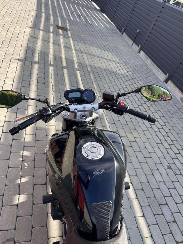 Yamaha FZ 6N 2009 Kretinga vietnē Melns Yamaha FZ 6N 2009 Kretinga, ar dzinēja tilpumu 0.60 L un nobraukumu 53 tūkst. km par 3000 €, foto 9 vietnē AUTOMOTO.COM.LV
