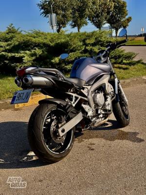 Grey Yamaha FZ 6N 2005 in Vilnius, with an engine capacity of 0.60 L and mileage of 24 thousand km for 2300 €, photo 4 on AUTOMOTO.COM.LV