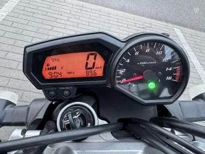 Pelēks Yamaha FZ 6N 2009 Viļņa, ar dzinēja tilpumu 0.60 L un nobraukumu 55 tūkst. km par 2500 €, foto 13 vietnē AUTOMOTO.COM.LV