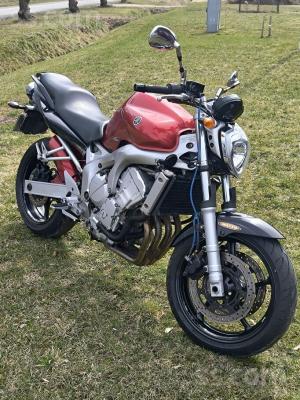 Yamaha FZ 6N 2004 in Jelgava, with an engine capacity of 0.60 L and mileage of 0 thousand km for 2200 €, photo 3 on AUTOMOTO.COM.LV