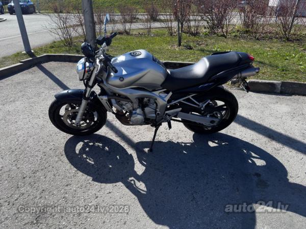 Yamaha FZ 6N 2004 in Tallinn, with an engine capacity of 0.60 L and mileage of 52 thousand km for 2700 €, photo 1 on AUTOMOTO.COM.LV