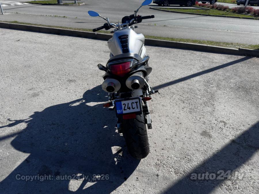 Yamaha FZ 6N 2004 in Tallinn, with an engine capacity of 0.60 L and mileage of 52 thousand km for 2700 €, photo 3 on AUTOMOTO.COM.LV