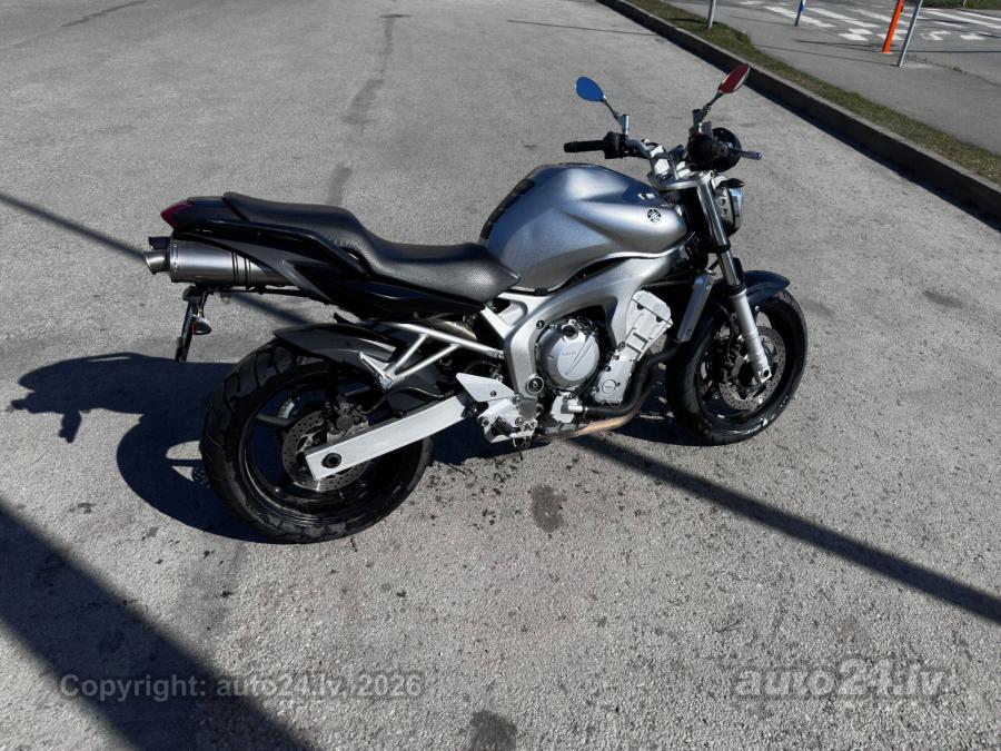 Yamaha FZ 6N 2004 in Tallinn, with an engine capacity of 0.60 L and mileage of 52 thousand km for 2700 €, photo 4 on AUTOMOTO.COM.LV