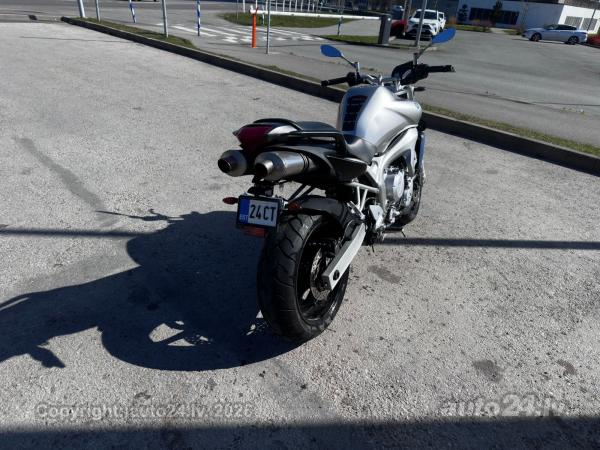 Yamaha FZ 6N 2004 in Tallinn, with an engine capacity of 0.60 L and mileage of 52 thousand km for 2700 €, photo 4 on AUTOMOTO.COM.LV