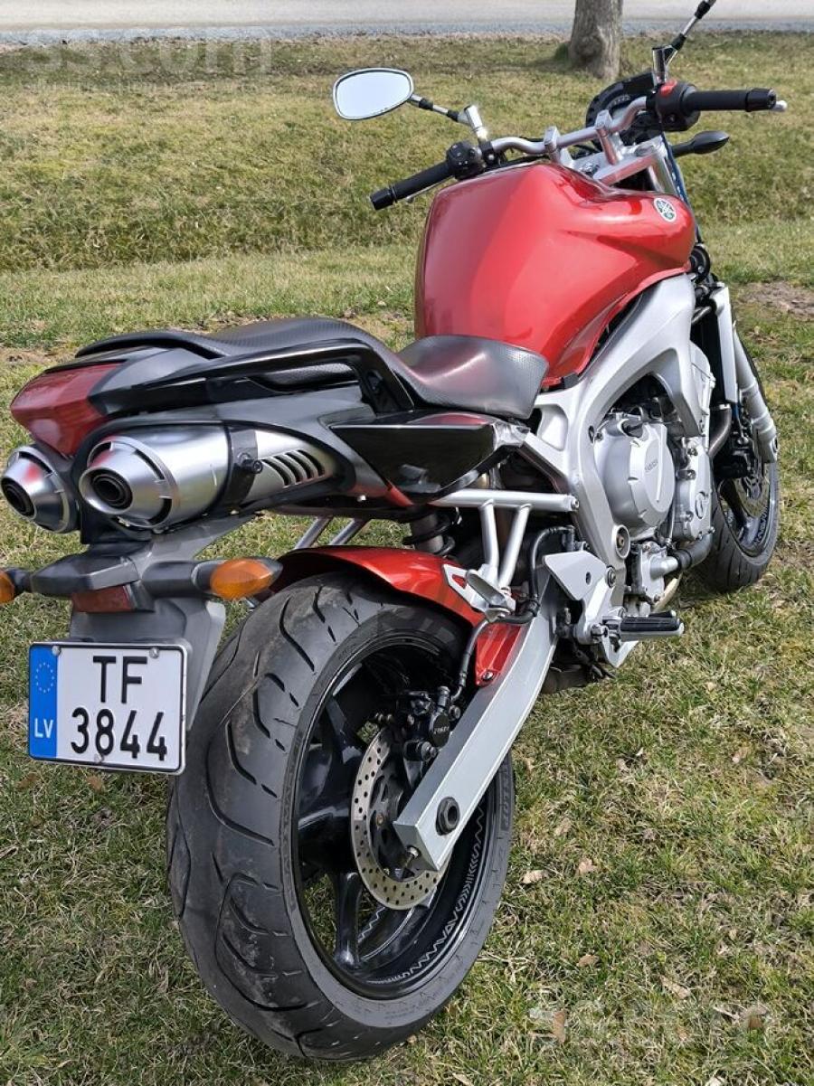 Yamaha FZ 6N 2004 in Jelgava, with an engine capacity of 0.60 L and mileage of 0 thousand km for 1900 €, photo 8 on AUTOMOTO.COM.LV