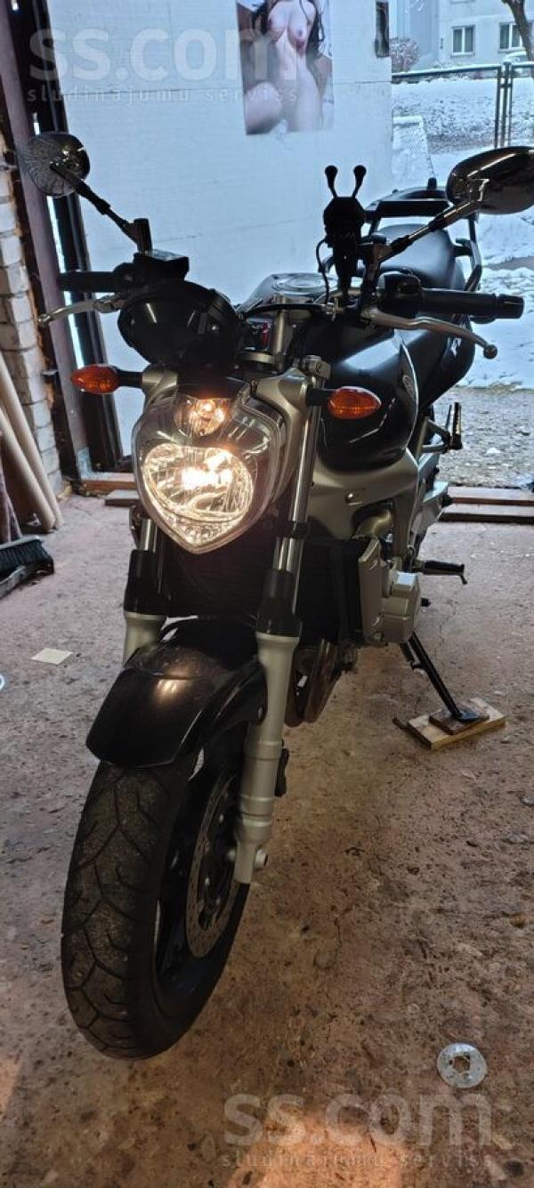 Ямаха FZ 6N 2004 в Огре на AUTOMOTO.COM.LV Ямаха FZ 6N 2004 в Огре, объемом двигателя 0.60 л и пробегом 0 тыс. км за 2650 €, фото 1 на AUTOMOTO.COM.LV