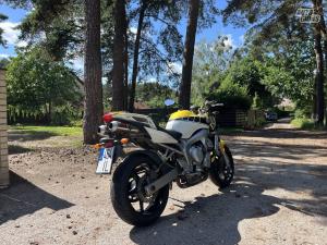 Yamaha FZ 6N 2005 in Kaunas, with an engine capacity of 0.60 L and mileage of 102 thousand km for 2000 €, photo 5 on AUTOMOTO.COM.LV