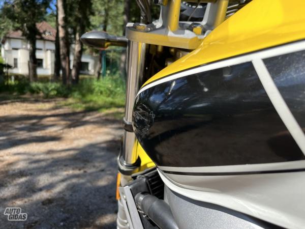 Yamaha FZ 6N 2005 in Kaunas, with an engine capacity of 0.60 L and mileage of 102 thousand km for 2000 €, photo 10 on AUTOMOTO.COM.LV