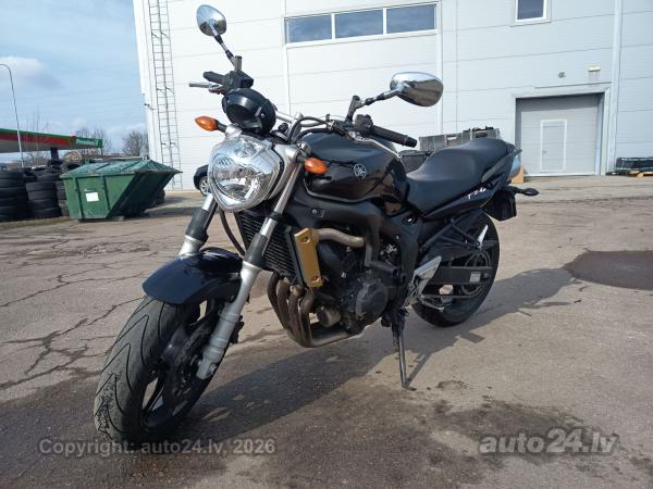 Yamaha FZ 6N 2006 in Narva, with an engine capacity of 0.60 L and mileage of 28 thousand km for 3399 €, photo 1 on AUTOMOTO.COM.LV