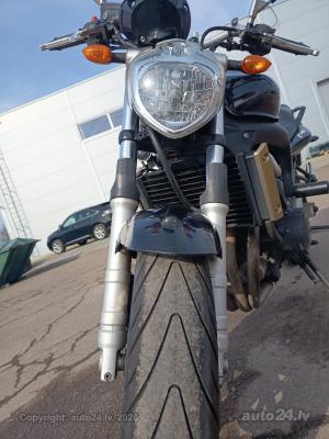 Yamaha FZ 6N 2006 in Narva, with an engine capacity of 0.60 L and mileage of 28 thousand km for 3399 €, photo 7 on AUTOMOTO.COM.LV