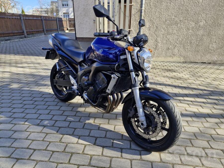Yamaha FZ 6N 2006 in Riga, with an engine capacity of 0.60 L and mileage of 0 thousand km for 2800 €, photo 4 on AUTOMOTO.COM.LV