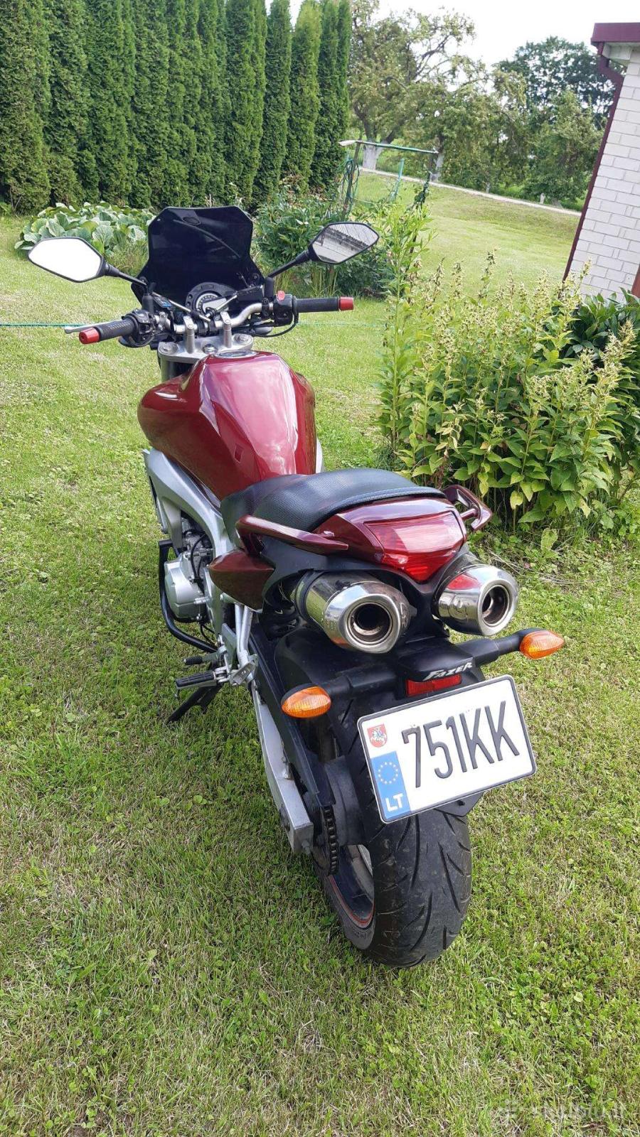 Yamaha FZ 6N 2006 Marijampole, ar dzinēja tilpumu 0.60 L un nobraukumu 37 tūkst. km par 2150 €, foto 4 vietnē AUTOMOTO.COM.LV
