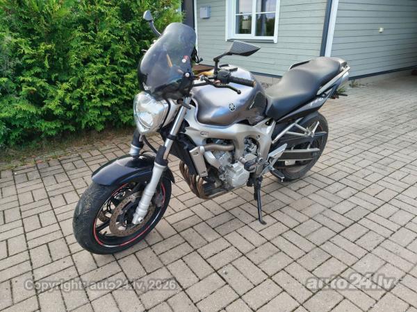 Yamaha FZ 6N 2006 Saue, ar dzinēja tilpumu 0.60 L un nobraukumu 48 tūkst. km par 2500 €, foto 1 vietnē AUTOMOTO.COM.LV