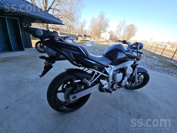 Yamaha FZ 6N 2007 in Cesis, with an engine capacity of 0.60 L and mileage of 0 thousand km for 2600 €, photo 3 on AUTOMOTO.COM.LV