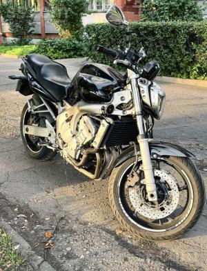 Yamaha FZ 6N 2007 in Riga, with an engine capacity of 0.60 L and mileage of 0 thousand km for 2700 €, photo 4 on AUTOMOTO.COM.LV