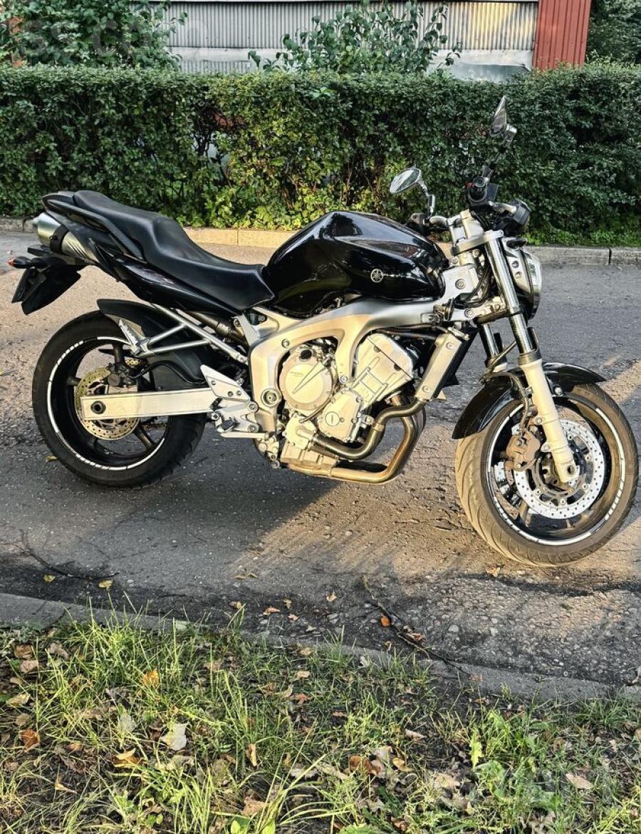 Yamaha FZ 6N 2007 in Riga, with an engine capacity of 0.60 L and mileage of 0 thousand km for 2700 €, photo 5 on AUTOMOTO.COM.LV