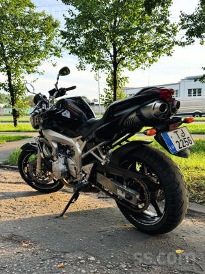 Yamaha FZ 6N 2007 in Riga, with an engine capacity of 0.60 L and mileage of 0 thousand km for 2700 €, photo 6 on AUTOMOTO.COM.LV
