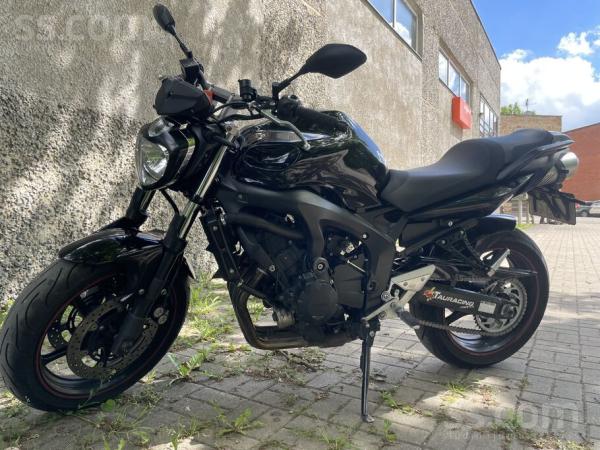 Yamaha FZ 6N 2008 in Bauska, with an engine capacity of 0.60 L and mileage of 0 thousand km for 2800 €, photo 2 on AUTOMOTO.COM.LV