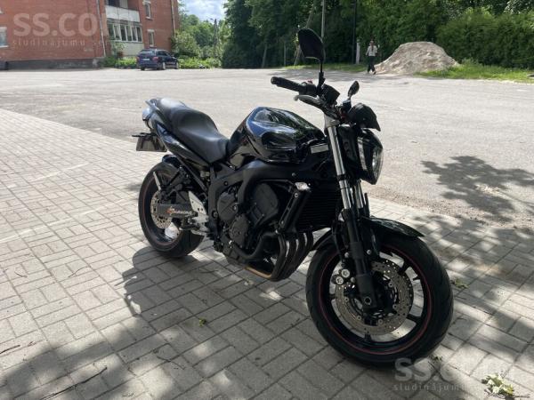Yamaha FZ 6N 2008 in Bauska, with an engine capacity of 0.60 L and mileage of 0 thousand km for 2800 €, photo 5 on AUTOMOTO.COM.LV