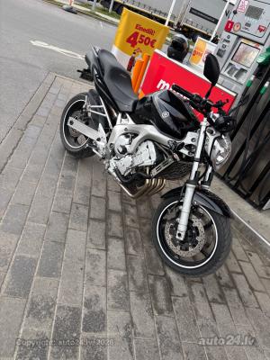 Yamaha FZ 6N 2005 in Tallinn, with an engine capacity of 0.60 L and mileage of 26 thousand km for 2900 €, photo 4 on AUTOMOTO.COM.LV