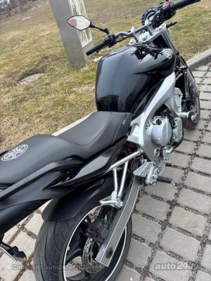Yamaha FZ 6N 2005 in Tallinn, with an engine capacity of 0.60 L and mileage of 26 thousand km for 2900 €, photo 6 on AUTOMOTO.COM.LV