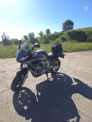 Серый Ямаха FZ 6S 2005 в Вевис, объемом двигателя 0.60 л и пробегом 47 тыс. км за 2500 €, фото 3 на AUTOMOTO.COM.LV