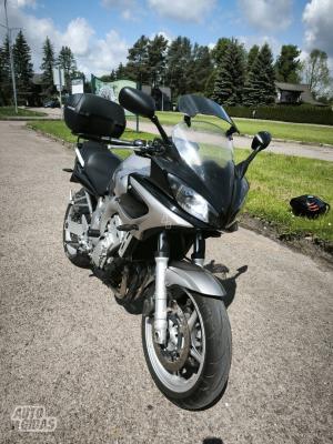 Grey Yamaha FZ 6S 2024 in Kaisiadorys, with an engine capacity of 0.60 L and mileage of 19 thousand km for 2200 €, photo 8 on AUTOMOTO.COM.LV