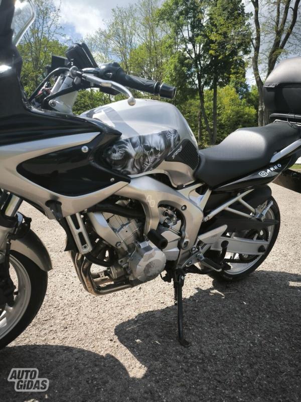 Grey Yamaha FZ 6S 2024 in Kaisiadorys, with an engine capacity of 0.60 L and mileage of 19 thousand km for 2200 €, photo 10 on AUTOMOTO.COM.LV