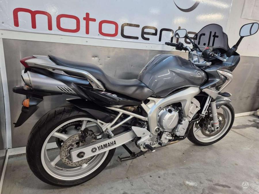 Yamaha FZ 6S 2004 Kauņa, ar dzinēja tilpumu 0.60 L un nobraukumu 22 tūkst. km par 2700 €, foto 3 vietnē AUTOMOTO.COM.LV