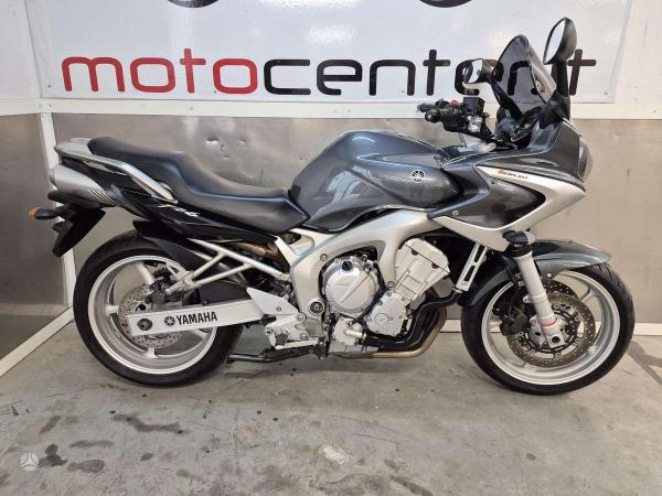 Yamaha FZ 6S 2004 in Kaunas, with an engine capacity of 0.60 L and mileage of 22 thousand km for 2700 €, photo 4 on AUTOMOTO.COM.LV