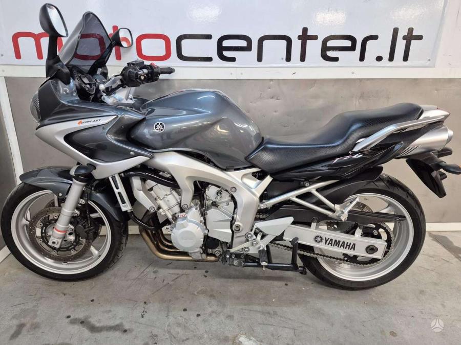 Yamaha FZ 6S 2004 Kauņa, ar dzinēja tilpumu 0.60 L un nobraukumu 22 tūkst. km par 2700 €, foto 8 vietnē AUTOMOTO.COM.LV