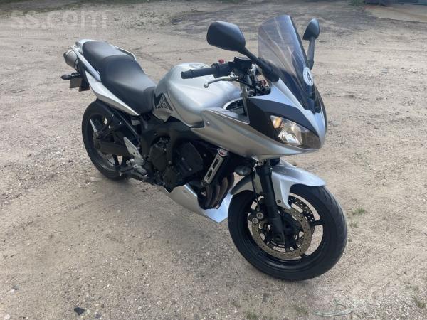 Yamaha FZ 6S 2008 Daugavpils, ar dzinēja tilpumu 0.60 L un nobraukumu 0 tūkst. km par 3000 €, foto 4 vietnē AUTOMOTO.COM.LV