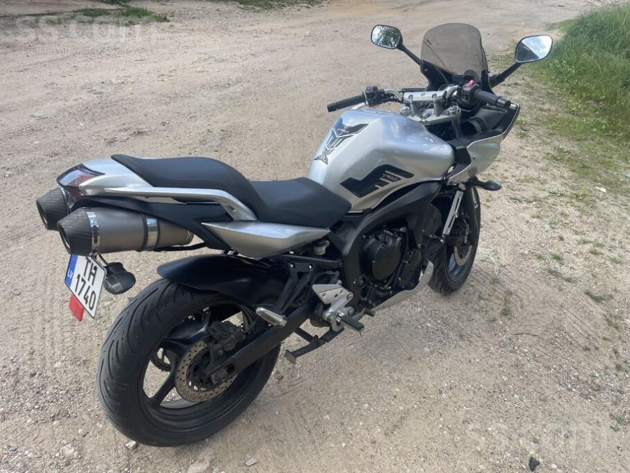 Yamaha FZ 6S 2008 Daugavpils, ar dzinēja tilpumu 0.60 L un nobraukumu 0 tūkst. km par 3000 €, foto 7 vietnē AUTOMOTO.COM.LV