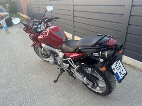 Red Yamaha FZ 6S 2004 in Kretinga, with an engine capacity of 0.60 L and mileage of 15 thousand km for 2800 €, photo 6 on AUTOMOTO.COM.LV