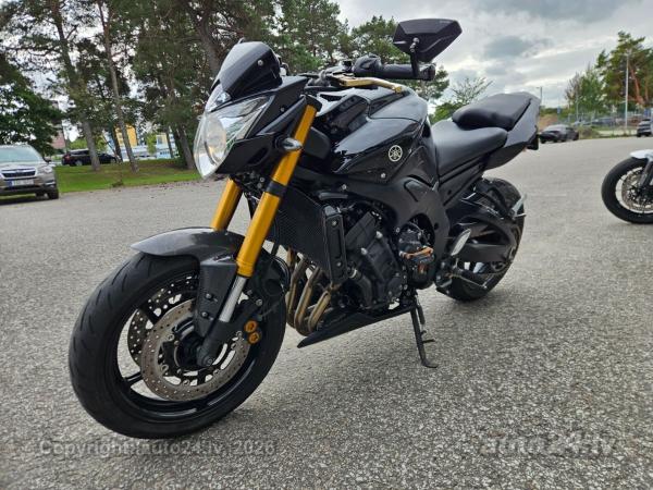 Черный Ямаха FZ 8 2010 в Таллин, объемом двигателя 0.78 л и пробегом 58 тыс. км за 3900 €, фото 7 на AUTOMOTO.COM.LV