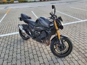 Melns Yamaha FZ 8 2011 Tartu, ar dzinēja tilpumu 0.80 L un nobraukumu 25 tūkst. km par 4000 €, foto 3 vietnē AUTOMOTO.COM.LV