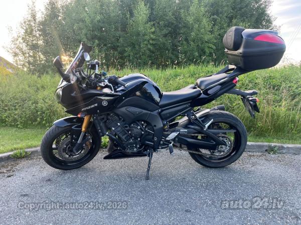 Черный Ямаха FZ 8 2011 в Таллин, объемом двигателя 0.78 л и пробегом 46 тыс. км за 3200 €, фото 1 на AUTOMOTO.COM.LV