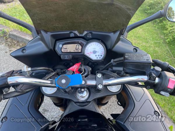 Черный Ямаха FZ 8 2011 в Таллин, объемом двигателя 0.78 л и пробегом 46 тыс. км за 3200 €, фото 3 на AUTOMOTO.COM.LV